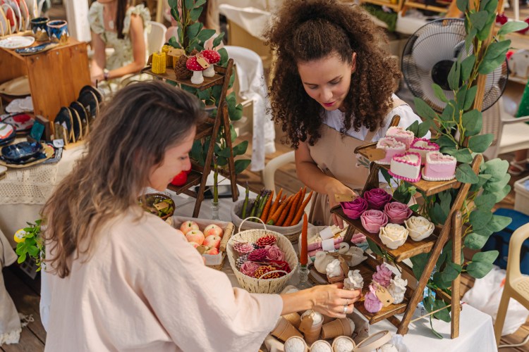 Marketing Your Craft Fair Business: Before, During & After the Event ...